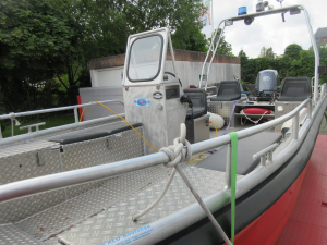 Mehrzweckboot -Alu mit Bugklappe-Jetantrieb
