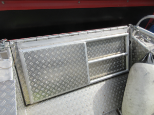 Mehrzweckboot -Alu mit Bugklappe-Jetantrieb